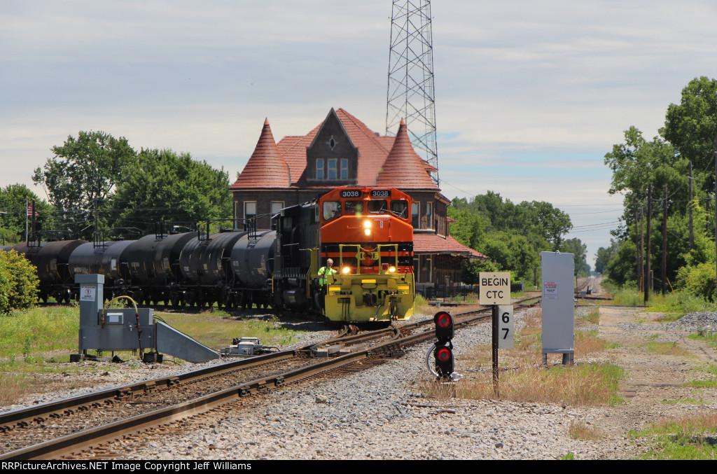 HESR 3038 Headed Back North